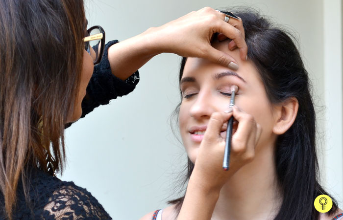 5 Easy Steps To Blend Eyeshadows Perfectly A Step By Step Tutorial