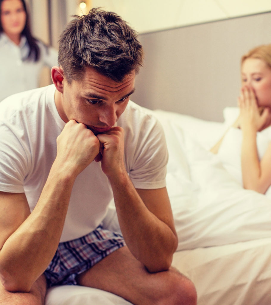 Signs Your Spouse Is Cheating: 13 Red Flags To Spot