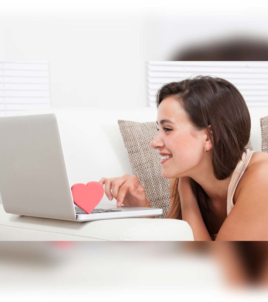 Long Distance Date Ideas: 60 Fun Ways To Keep Love Alive